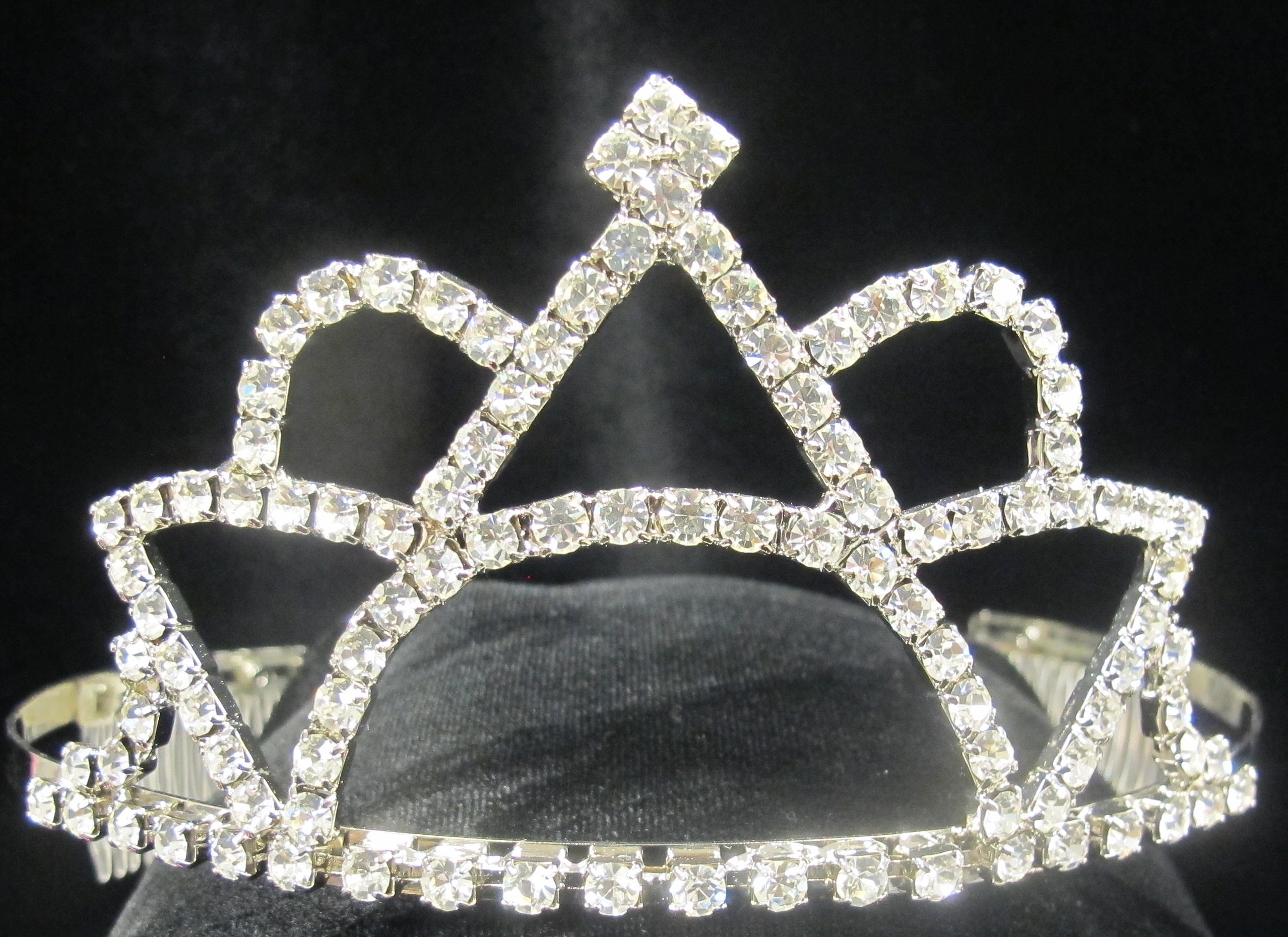 T-31 SUNRISE AND POINTED AND CURVED MOUND TIARA